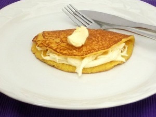 Receta fácil de cachapas con maíz en lata y queso