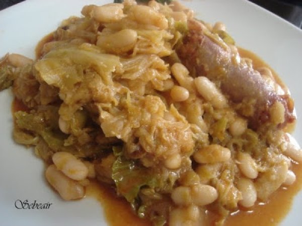Repollo con alubias y chorizo (fussioncook) - Receta Petitchef