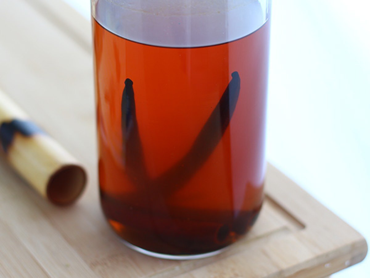 Receta de ron con vainilla y canela