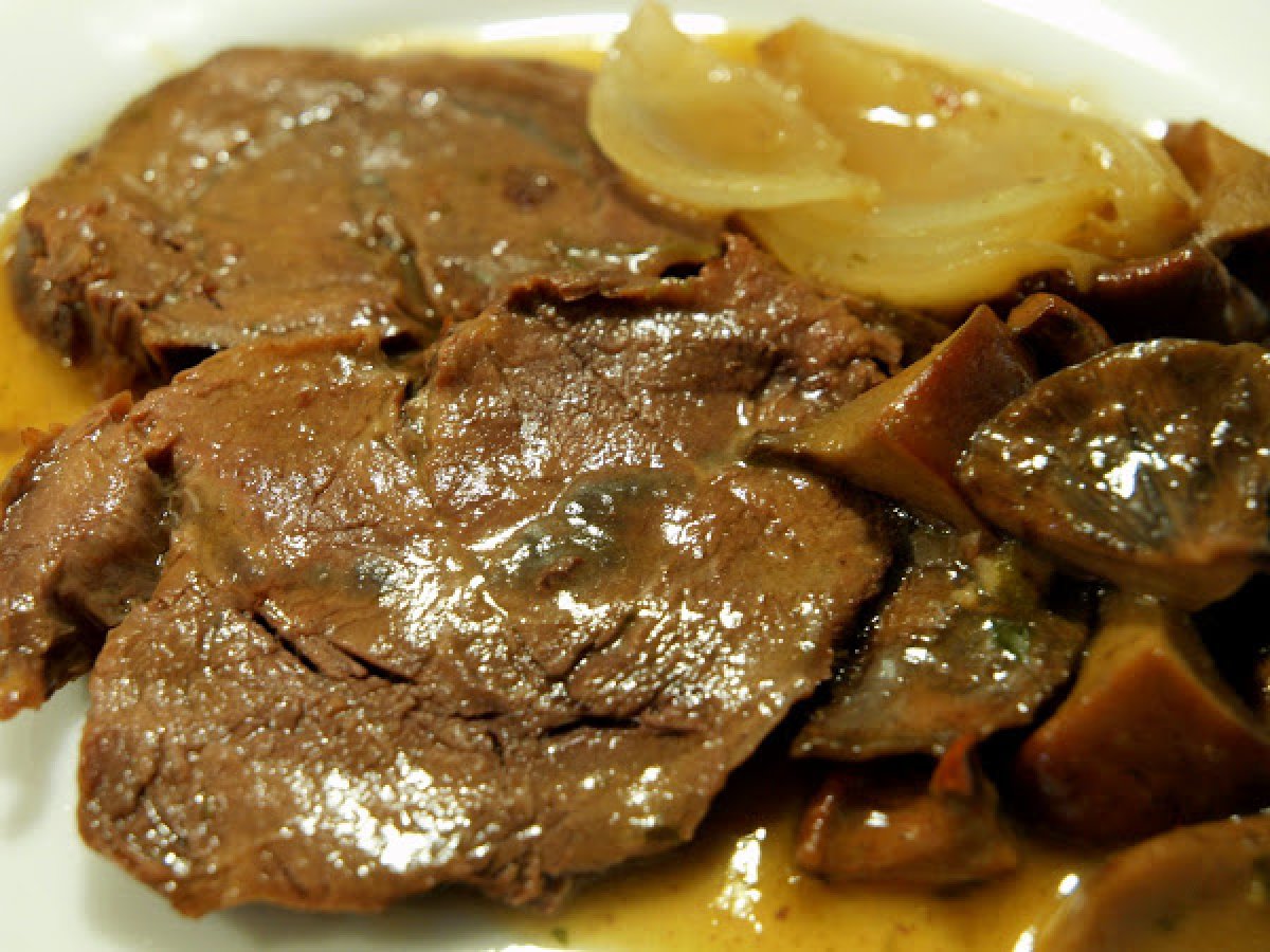 Rustido de caballo con setas - Receta Petitchef