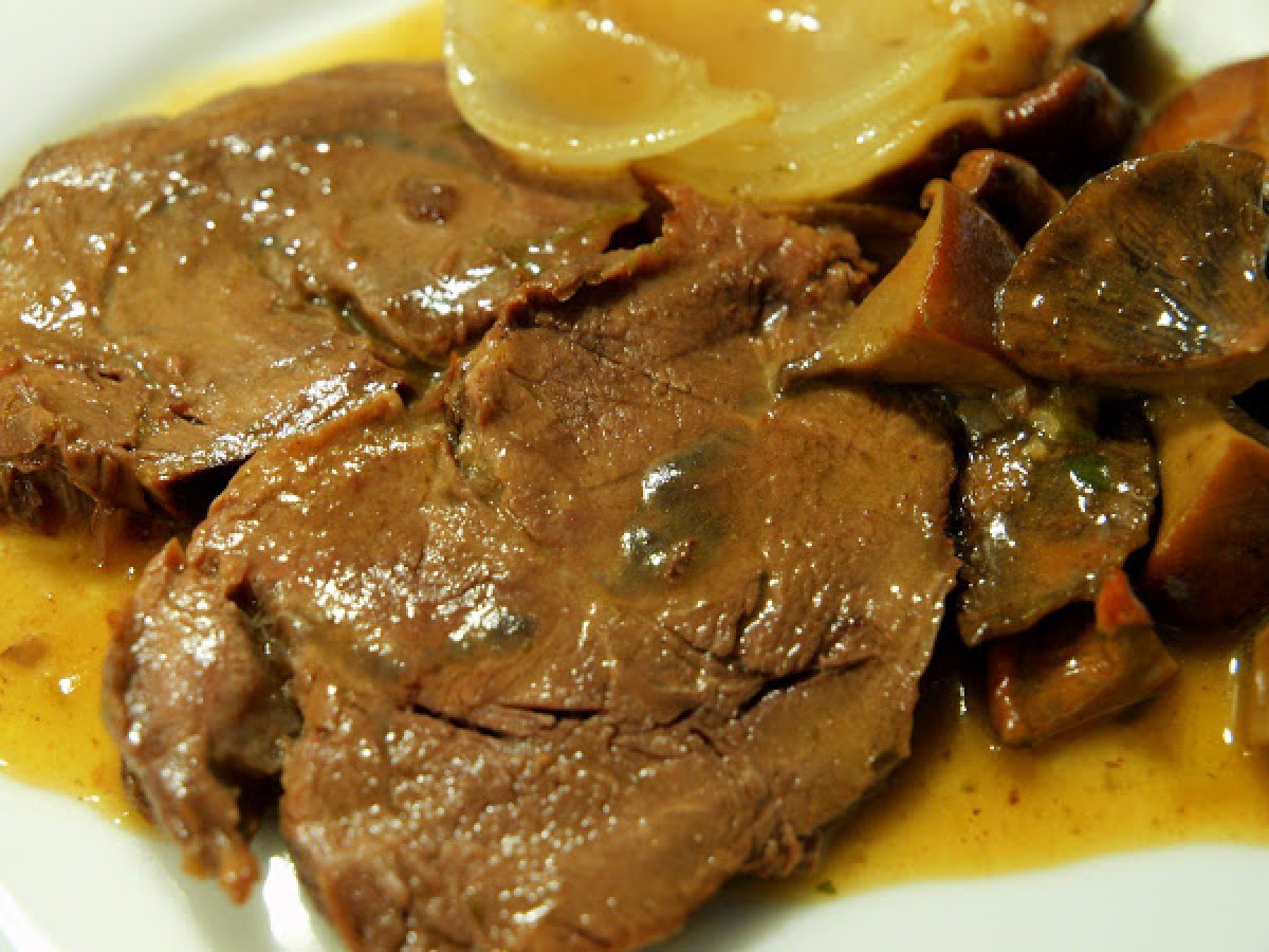 Rustido de caballo con setas - Receta Petitchef