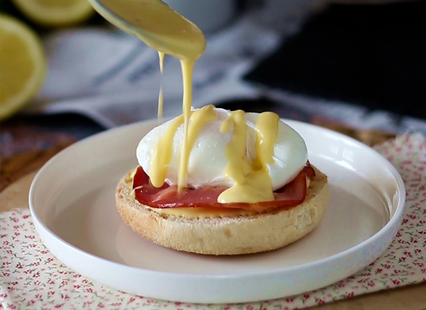 Receta fácil de salsa holandesa para huevos benedictinos