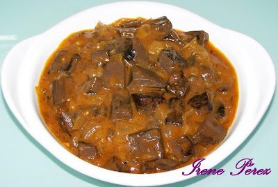 Receta de sangre encebollada