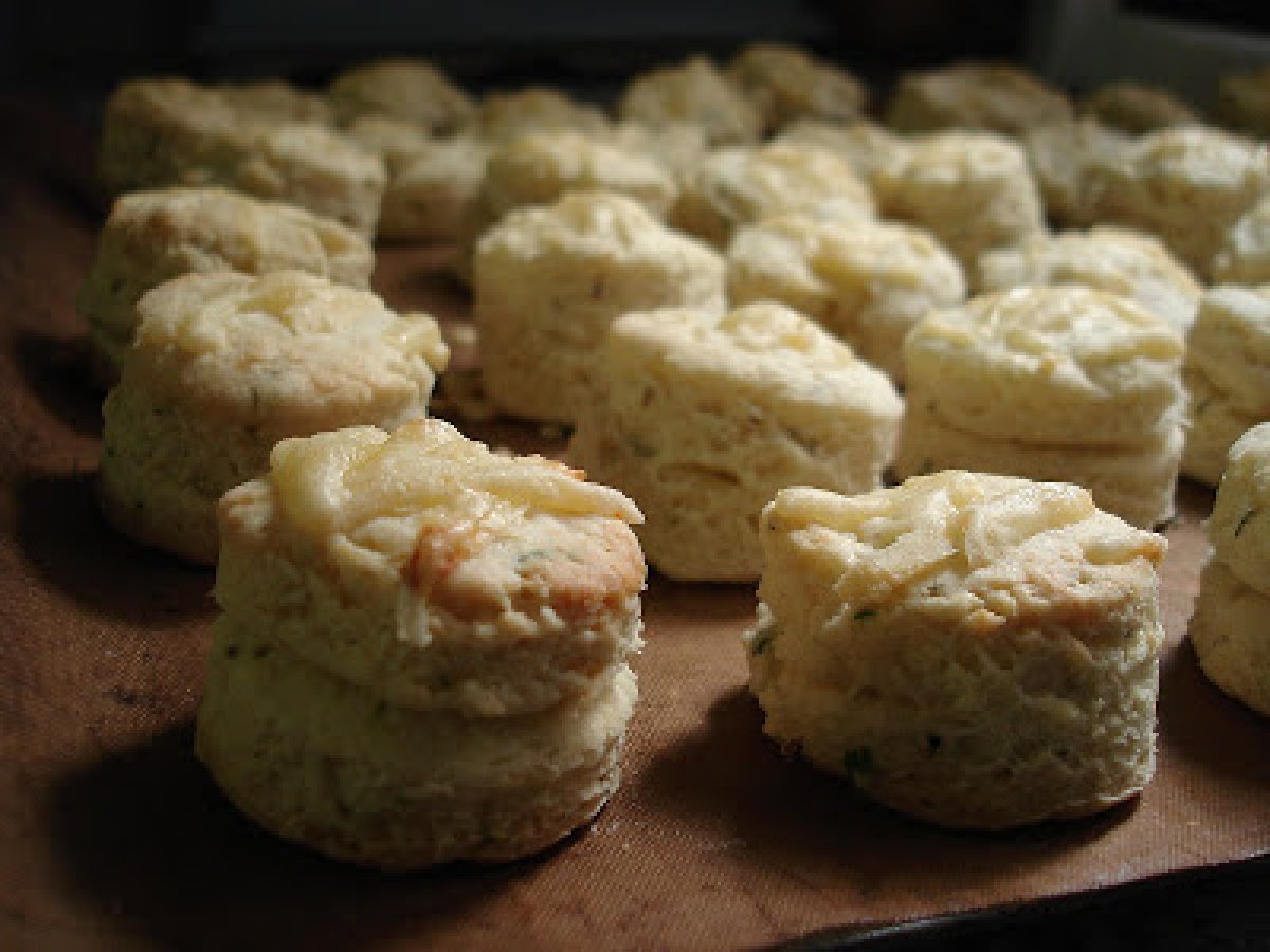 Receta de scons de hierbas fáciles y saludables