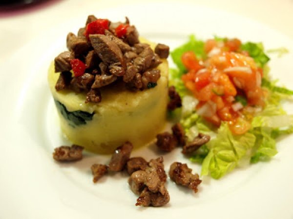 Receta de solomillo de ternera con puré y verduras