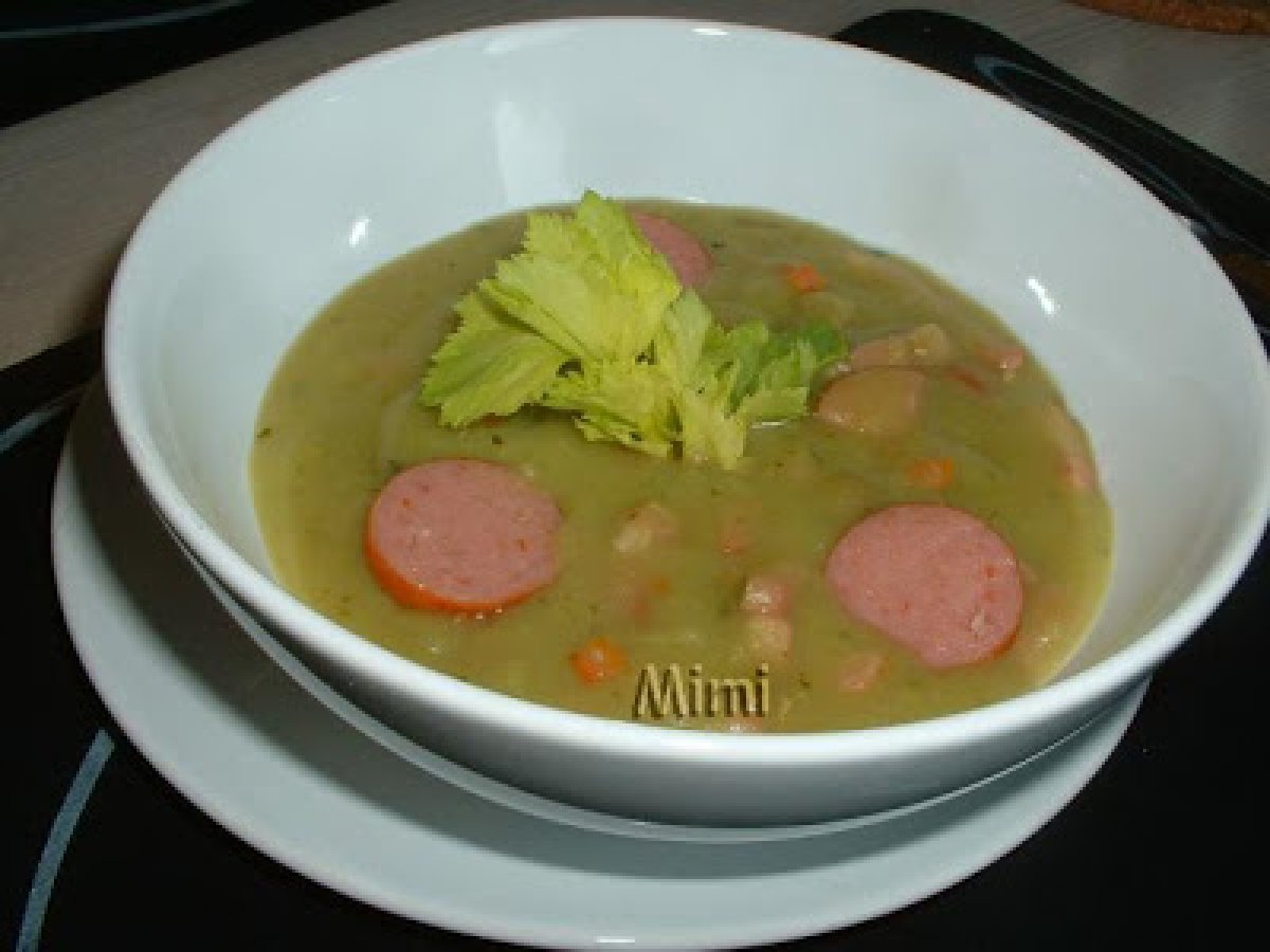 Sopa holandesa de guisantes: receta fácil y saludable