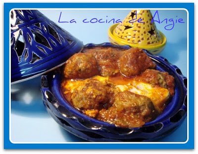 Receta de tajine de kefta con huevos