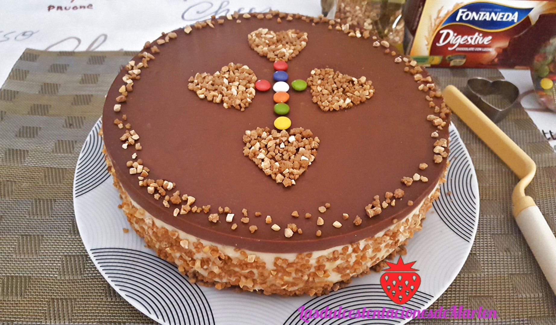 Receta de tarta mousse de crema pastelera y almendras