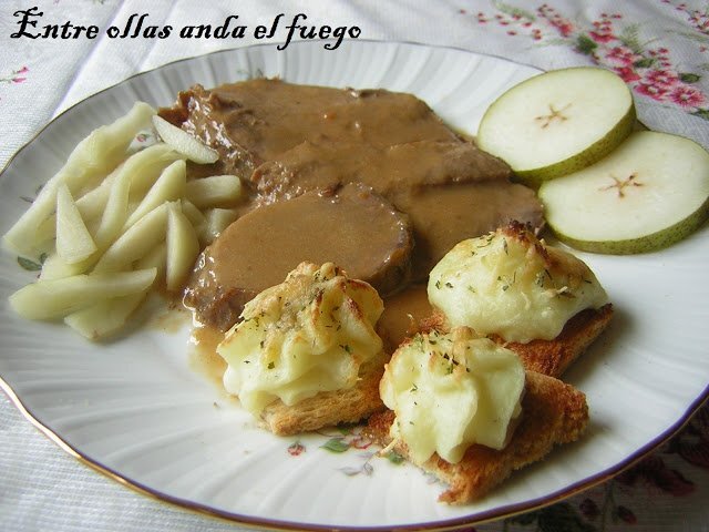 Receta de ternera en salsa de pera y zanahoria