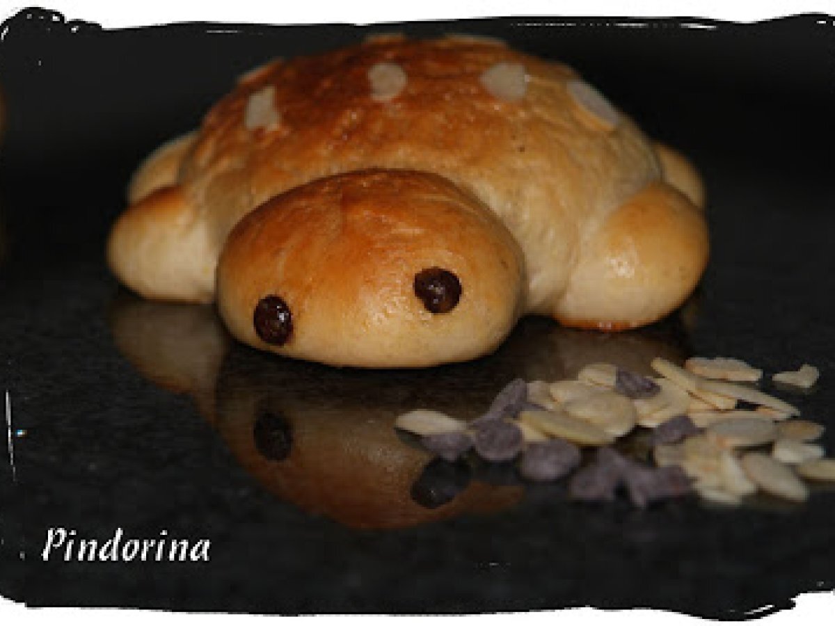 Tortuga dulce y panecillos de pan dulce receta fácil
