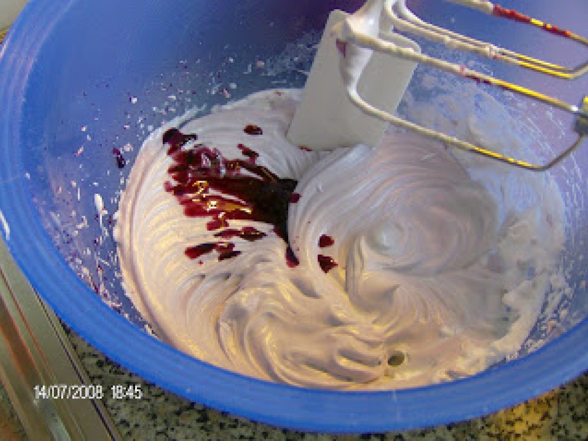 Receta de turrón de vino clásico y delicioso