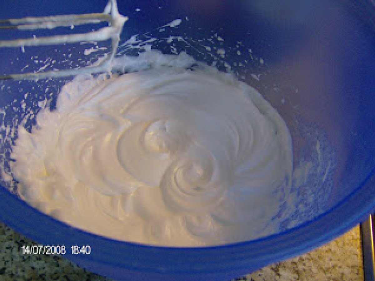 Receta de turrón de vino clásico y delicioso