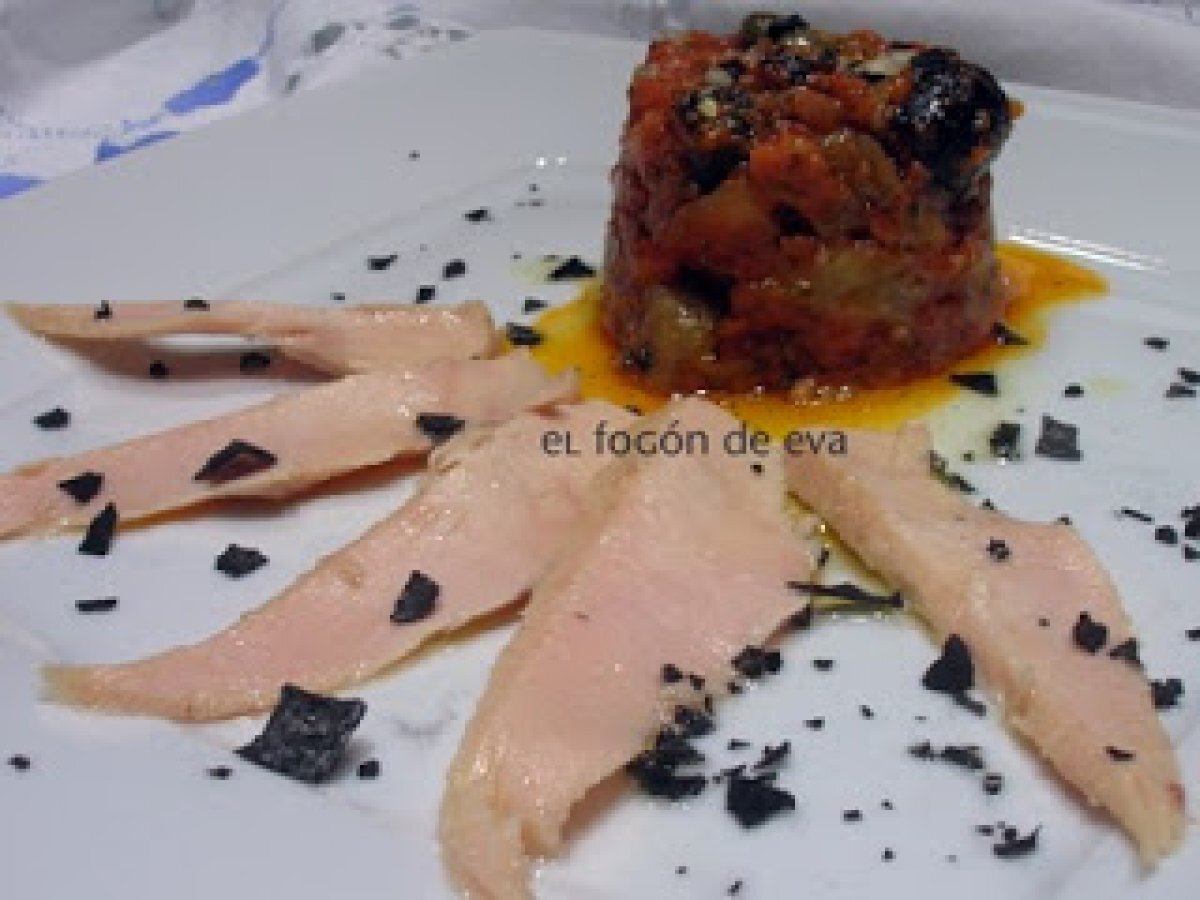 Receta de ventresca de atún con caponata siciliana