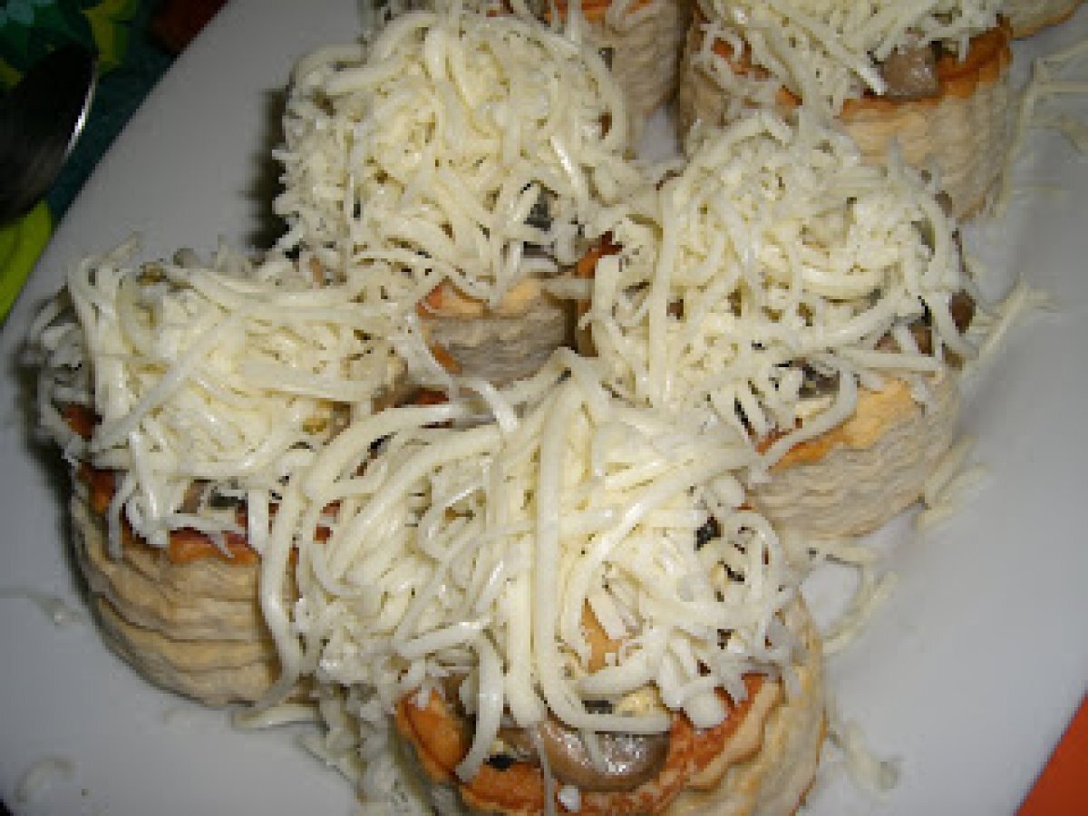Receta de volovanes rellenos de revuelto de pollo